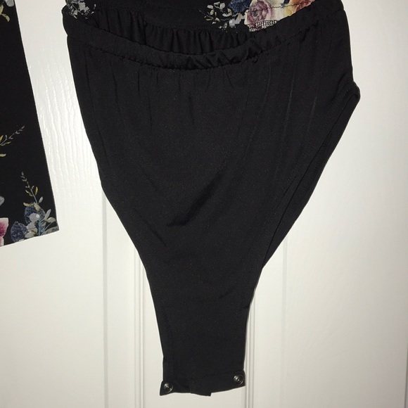 Boohoo | Tops | Boohoo Front Tie Body Suit Floral Design | Poshmark